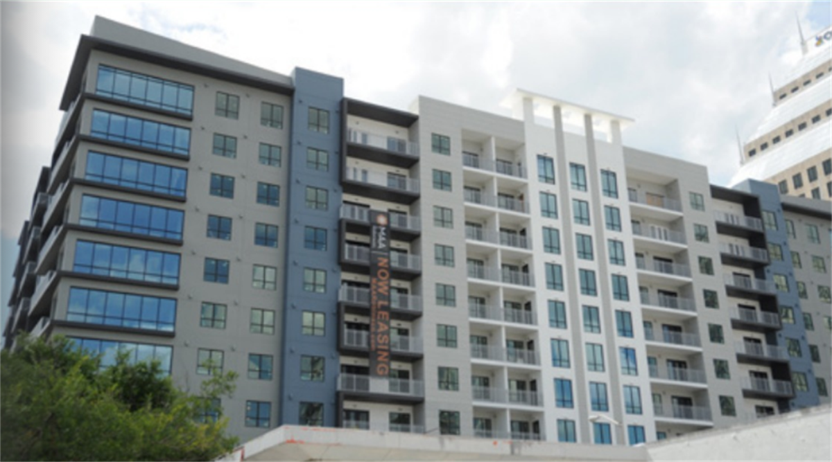MAA Robinson Apartments Downtown Orlando